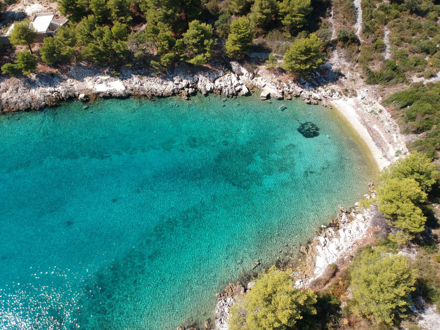 Legjobb Trogir strandok: 11 csodás horvát tengerpart